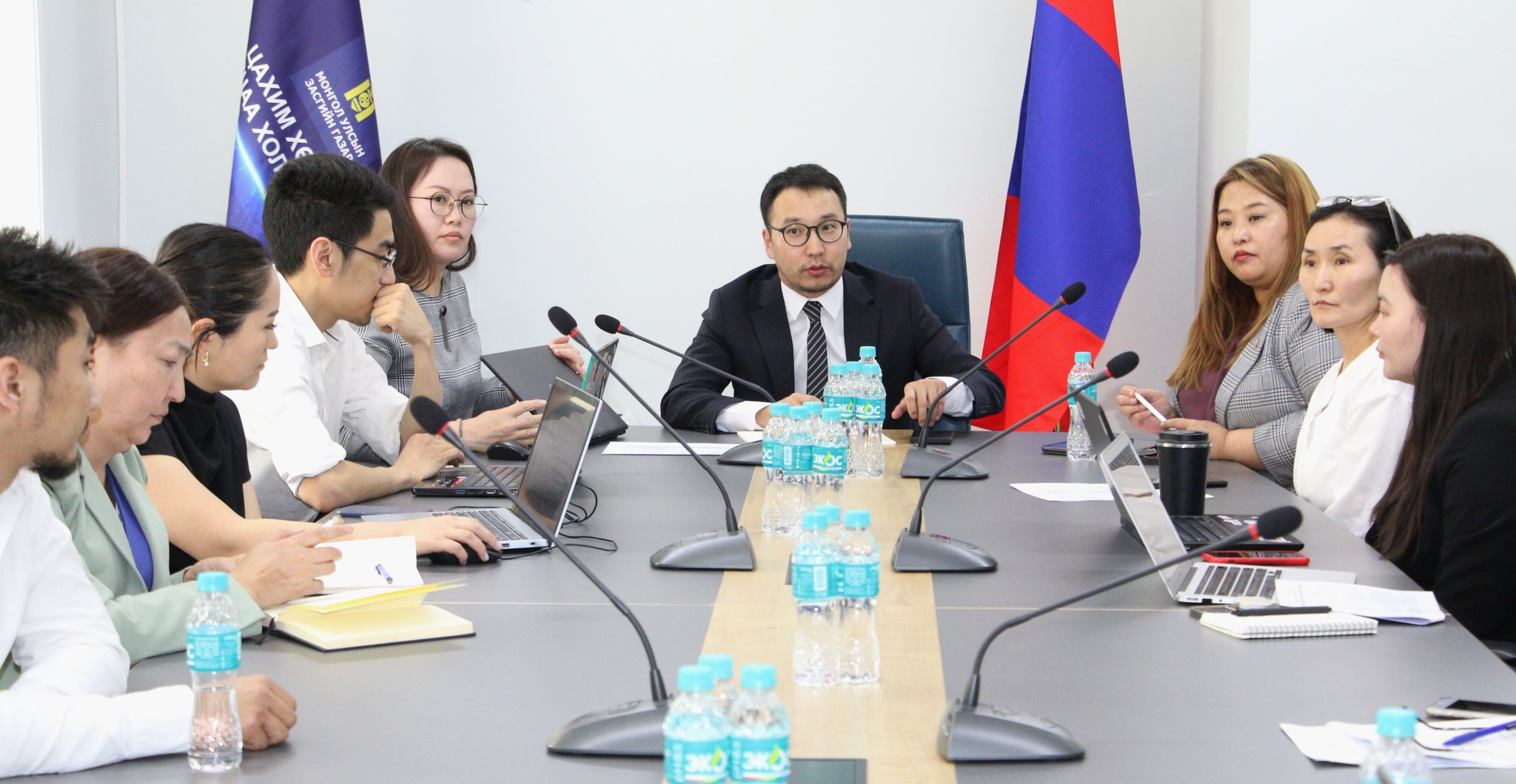 Бүх нийтийн мэдээлэл, харилцаа холбоо, технологийн чадамжийн бүтцийн ...